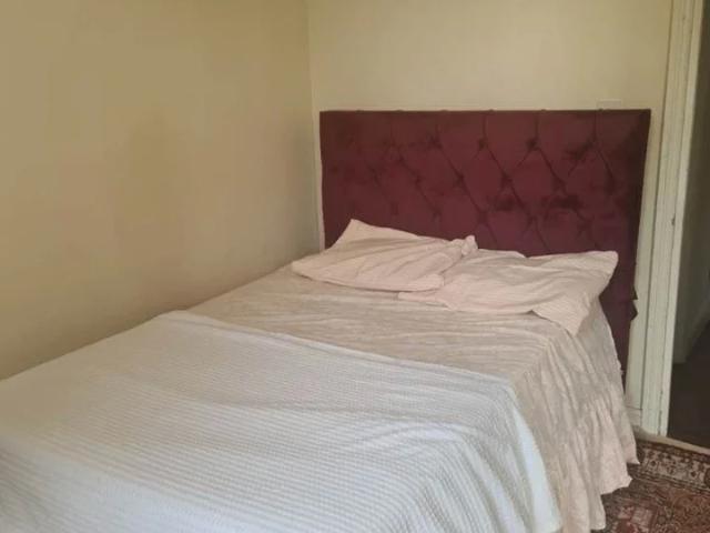 Room at Warrington Crescent, City of Westminster