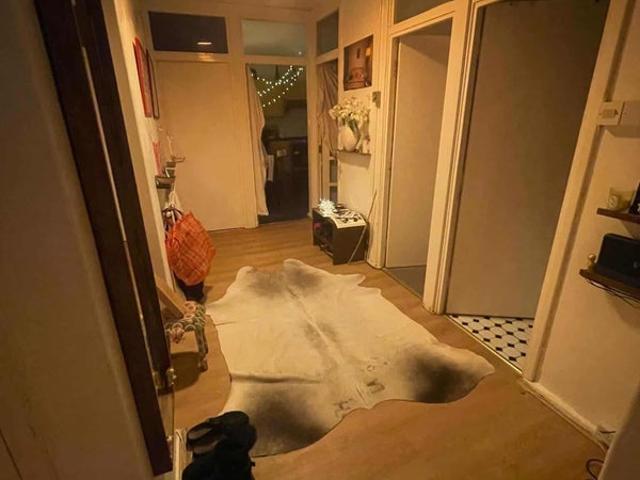 Room at Warwick Grove, Greater London