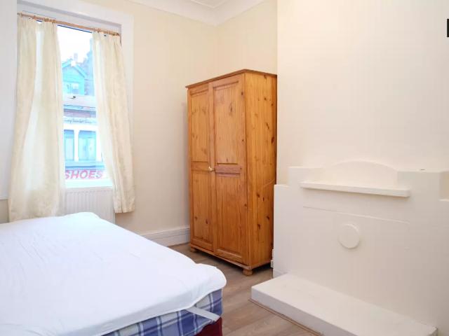 Apartment at Warwick Way, City of Westminster