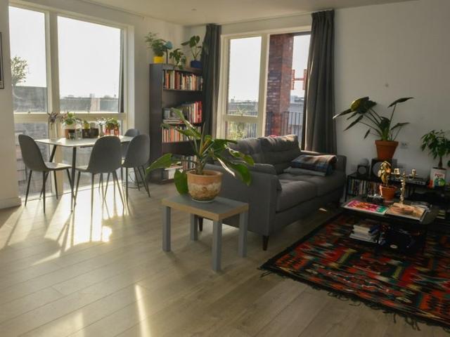 Room at Waterden Road, Greater London