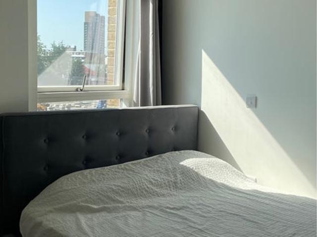 Room at Waterline Way, Greater London