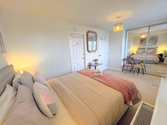 Room at Watertower Way, Basingstoke and Deane