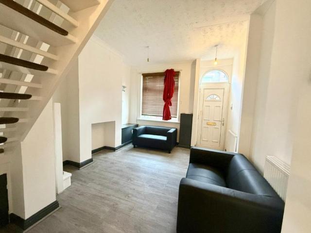 Room at Watford Street, Stoke on Trent