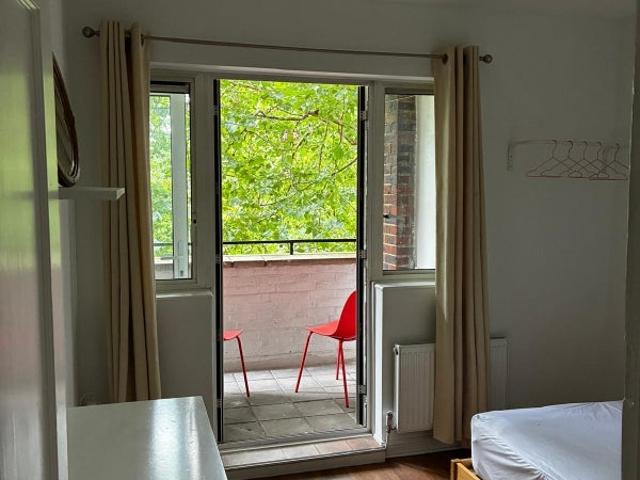 Room at Waveney Avenue, Greater London