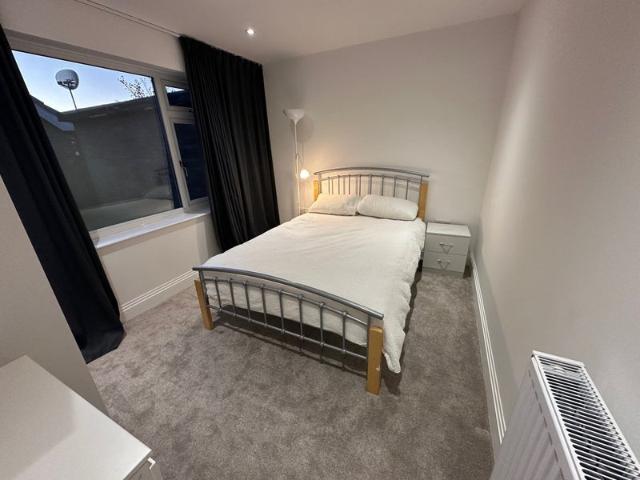 Room at Wayland Avenue, Breckland District