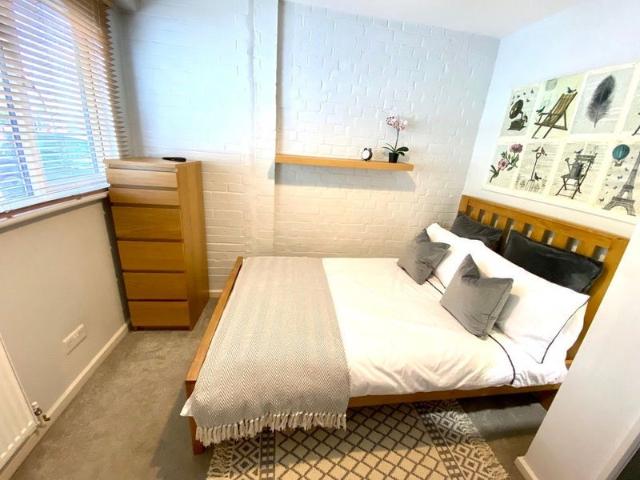 Room at Weald Drive, Crawley