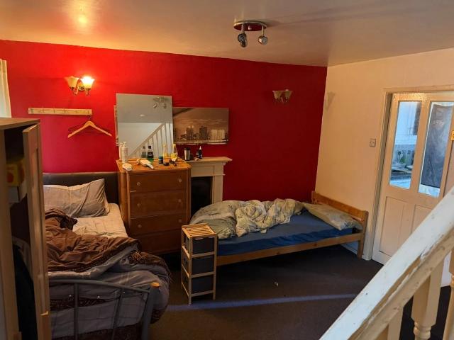 Room at Welbeck Street, Manchester