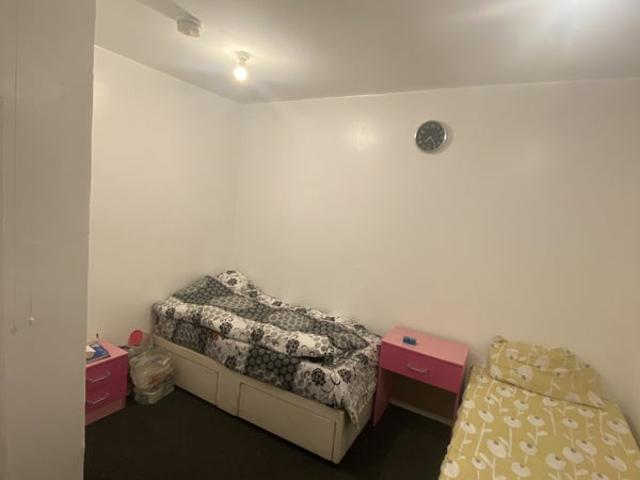 Room at Wellwood Road, Greater London