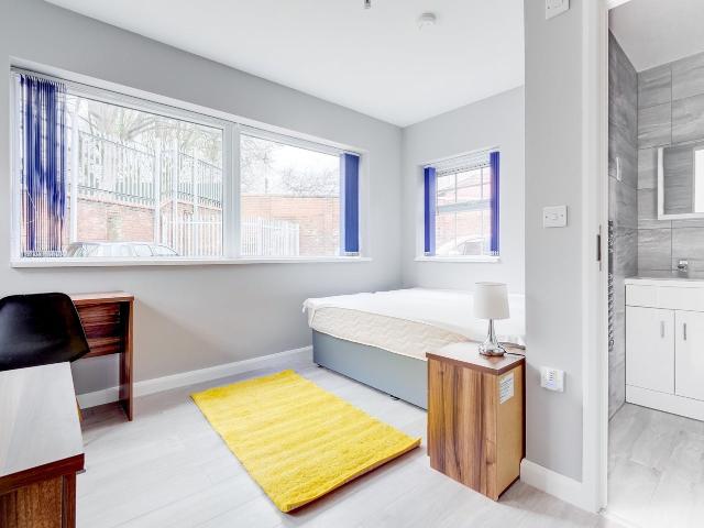 Room at Well Lane, Birkenhead