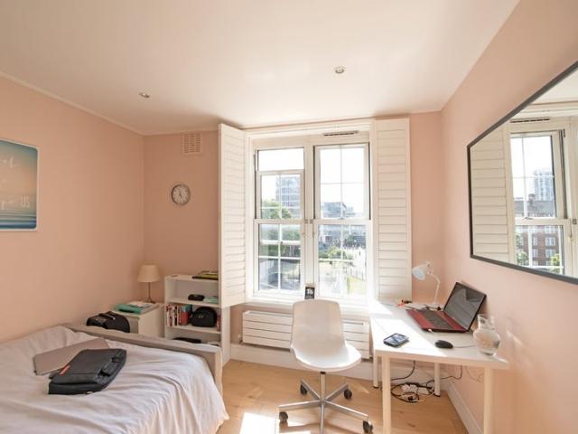 Room at Welland Street, Greater London