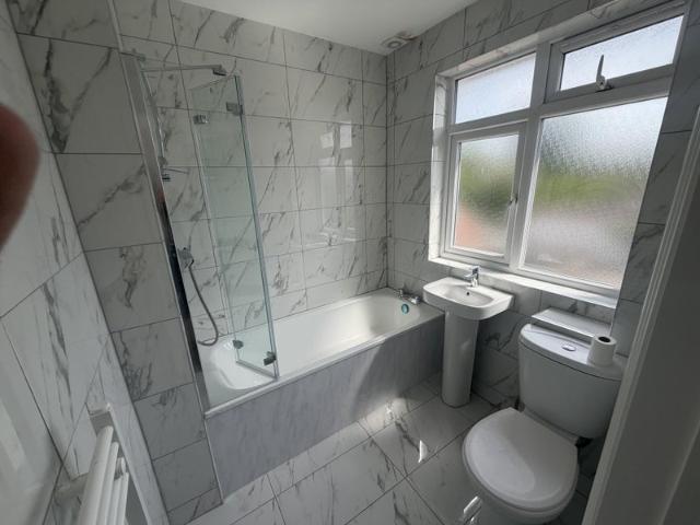 Room at Wellington Hill West, Bristol