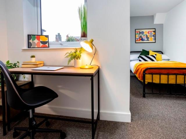 Room at Wellington Street, Erewash