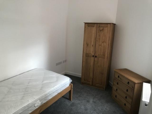 Room at Wellington Street, Portsmouth