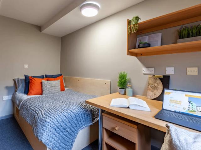 Room at Wellington Street, Sheffield