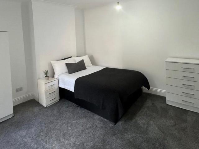 Room at Wellington Place, Leeds