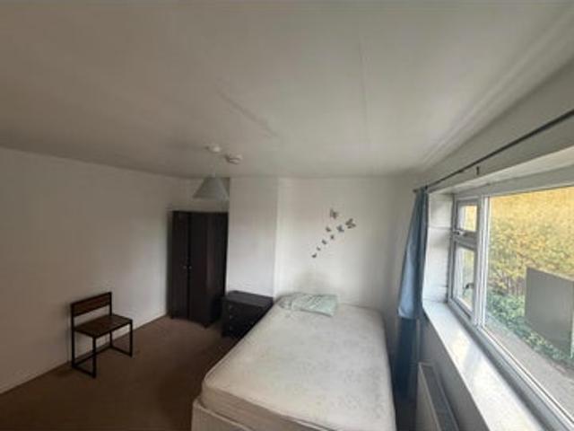 Room at Wellington Road, Manchester