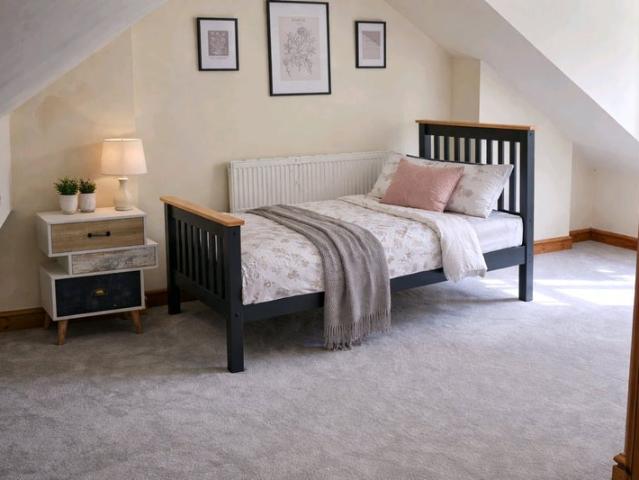 Room at Wellington Road, Sandwell