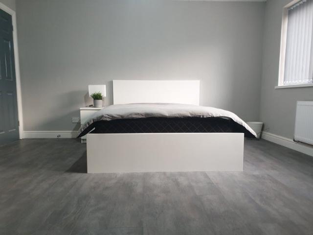 Room at Wells Walk, Metropolitan Borough of Solihull
