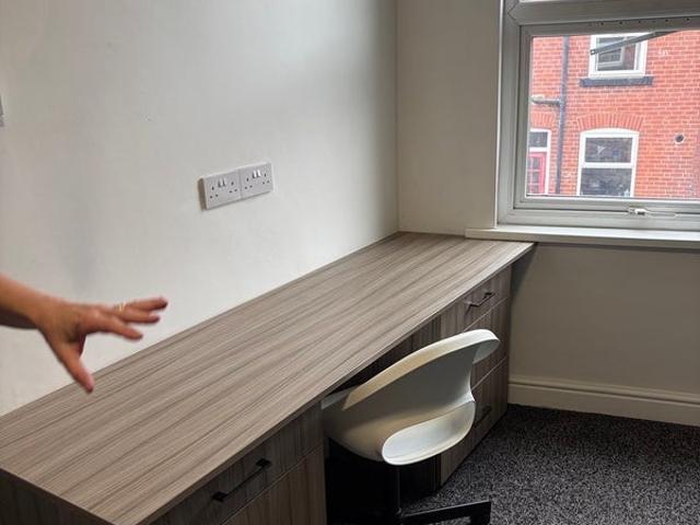 Room at Welton Grove, Leeds