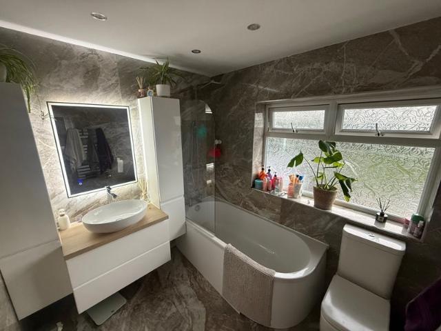 Room at Wendling Gardens, Nottingham