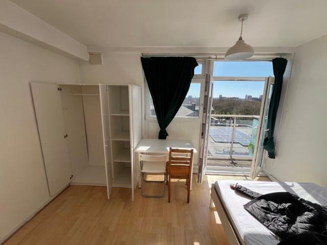 Room at Wentworth Mews, Greater London