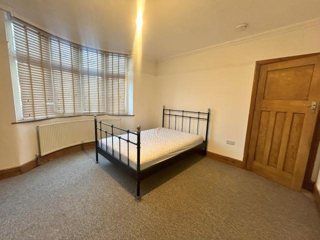 Room at Wesley Close, Bristol