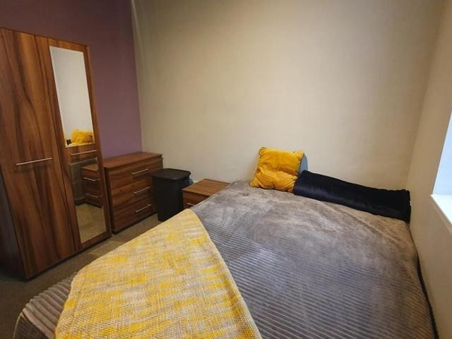 Room at Wesley Street, Failsworth