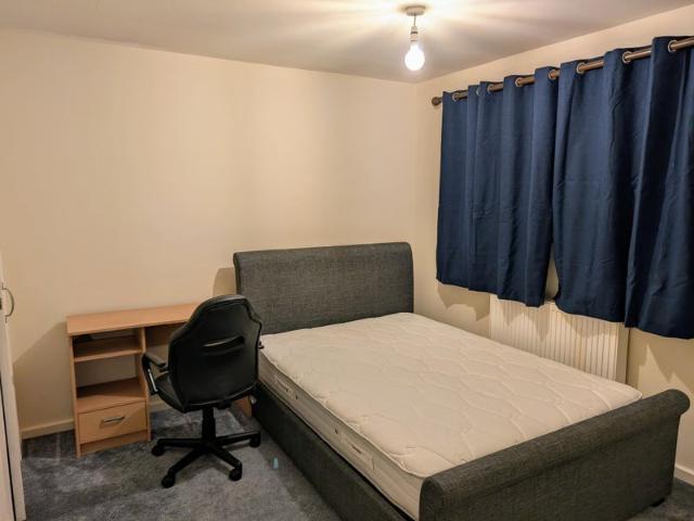 Room at Wessex Way, Maidenhead