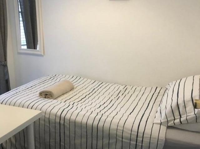 Room at West Crosscauseway, City of Edinburgh