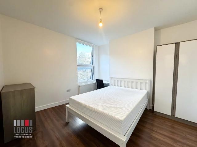 Room at West Green Road, Greater London