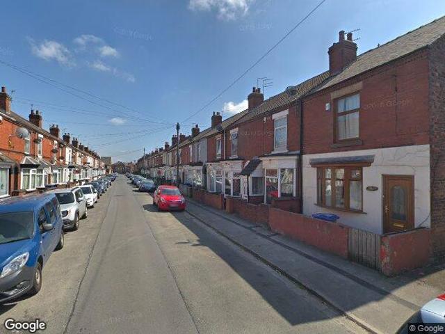 Room at West End Avenue, Doncaster