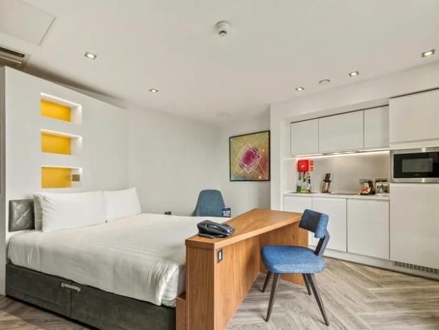 Apartment at West Ham Lane, Greater London