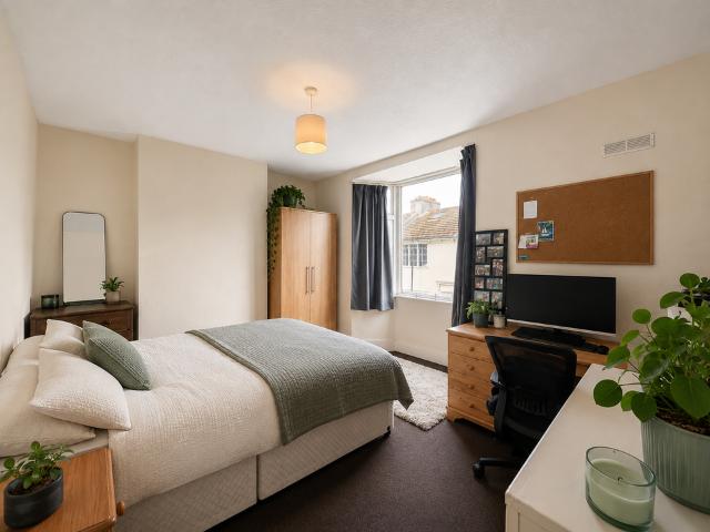 Room at West Hill Street, Brighton and Hove
