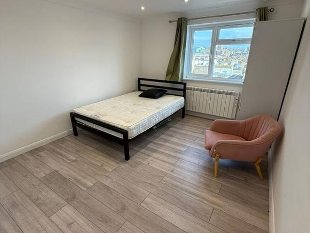 Room at West Street, Brighton