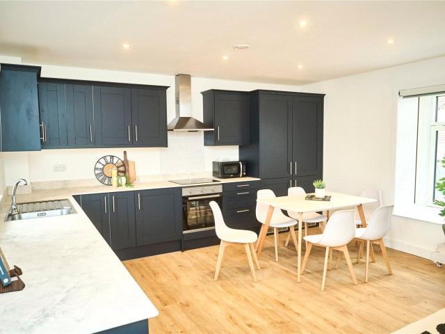 Room at West Street, Bristol