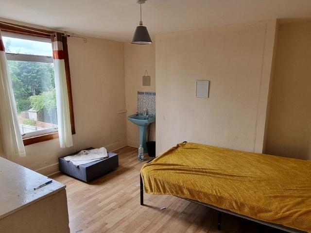 Room at West Street, Cherwell District