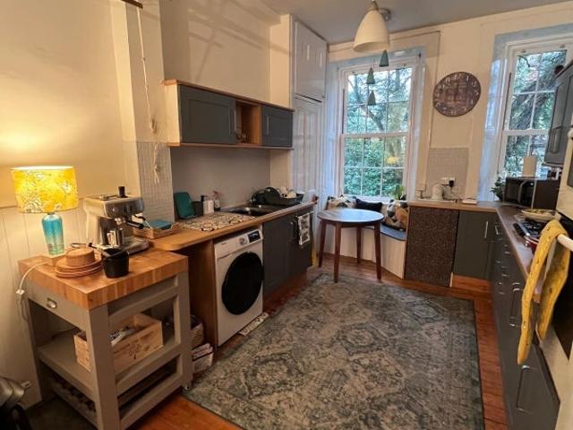 Room at West Prince's Street, Glasgow
