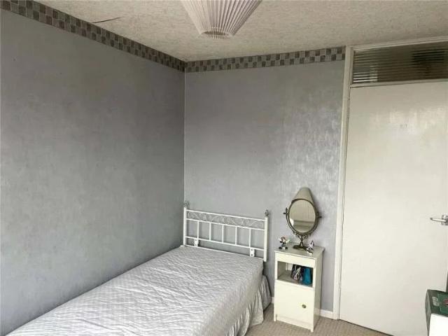 Room at Westacre Gardens, Birmingham