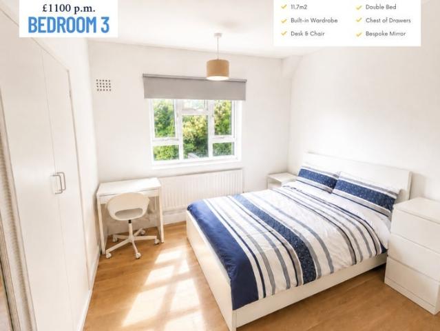 Room at Westbridge Road, Greater London