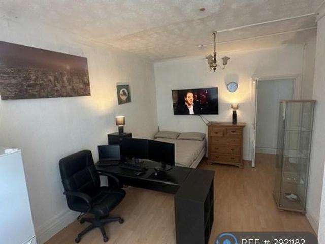 Room at Westby Road, Bournemouth