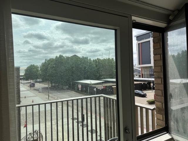Room at Western Gateway, Greater London