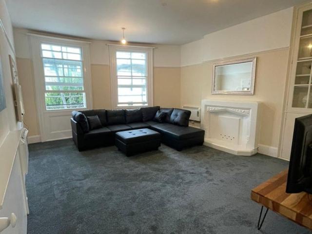 Room at Western Road, Hove