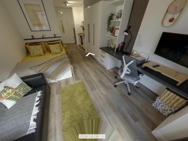 Room at Western Road, Leicester