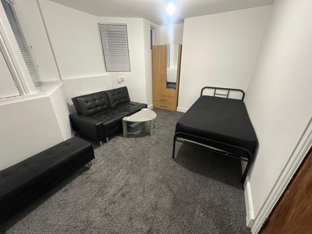 Room at Westfield Terrace, Wakefield