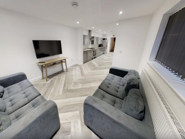 Room at Westfield Drive, Charnwood