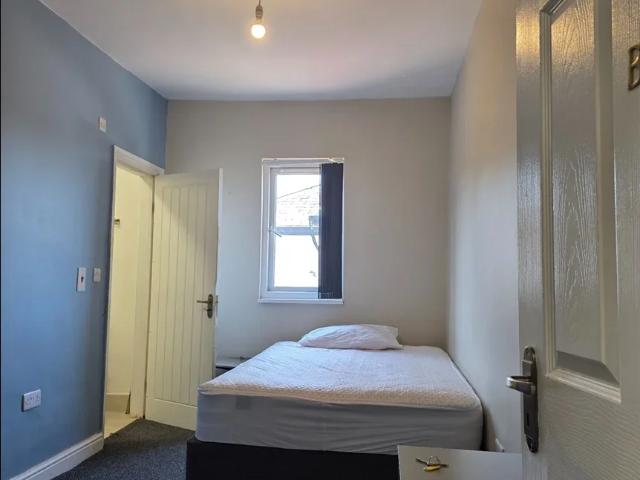 Room at Westfield Street, St Helens