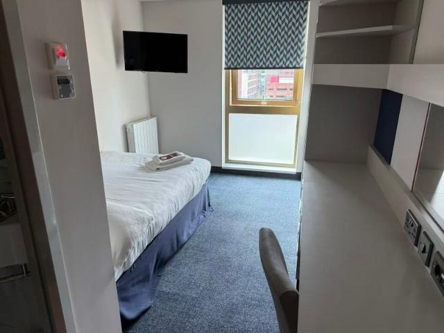 Room at Westgate, Leeds