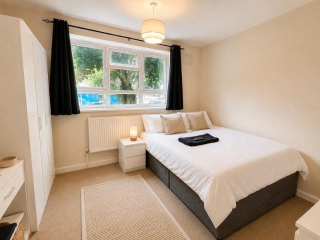 Room at Westhouse Close, Greater London