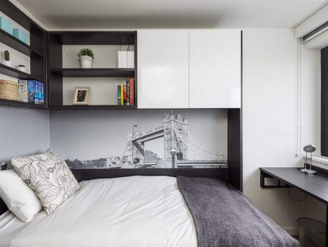 Room at Westminster Bridge Road, Greater London