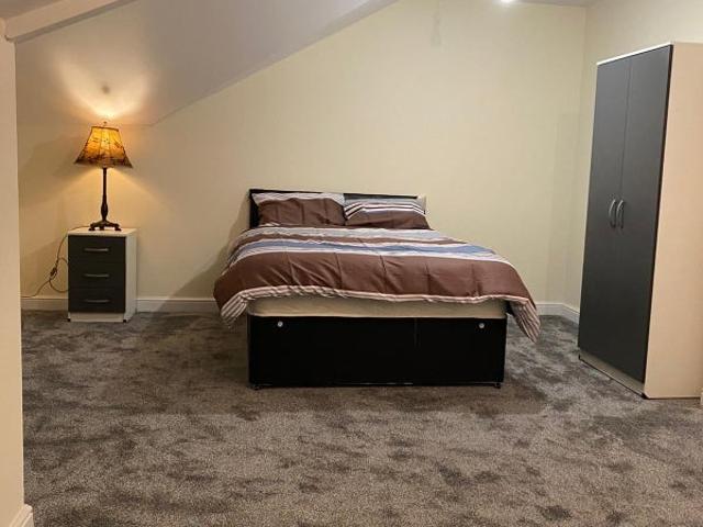 Room at Westminster Road, Birmingham